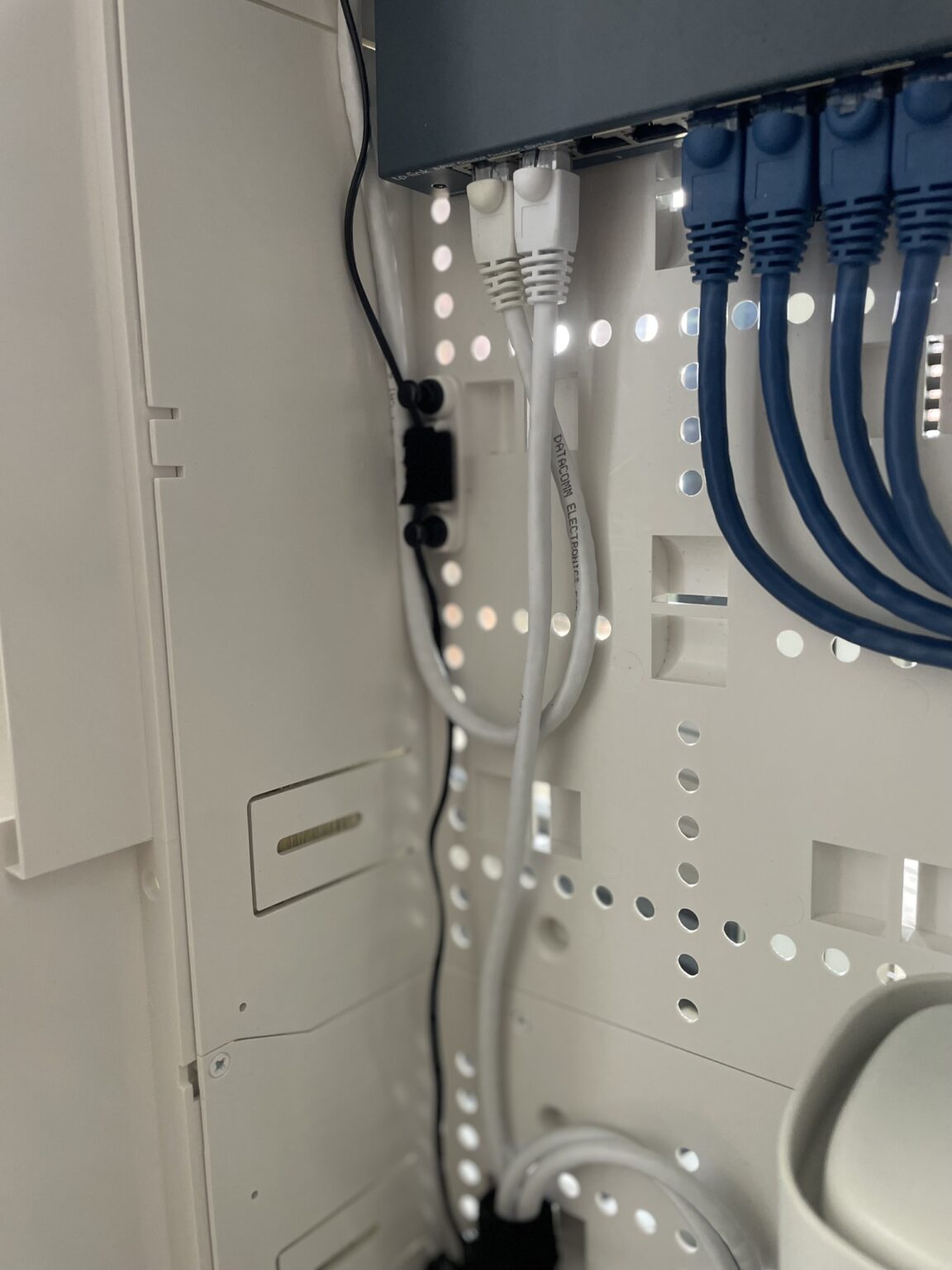 Velcro Strap Enclosure Insert (pack of 4 inserts) | Datacomm Electronics